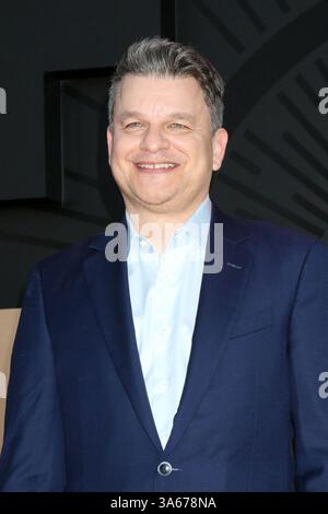 Ca. 24th Mar, 2025. Alex Gregory at arrivals for THE STUDIO Premiere ...