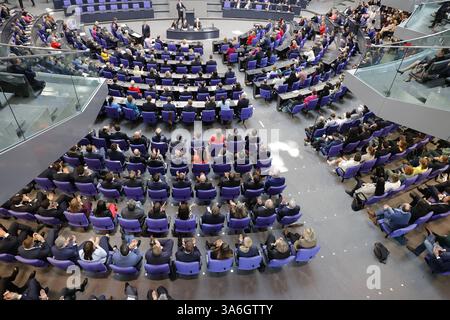 Deutschland, Berlin, Reichstag, 25. März 2025 1. Sitzung, Eröffnung der ...