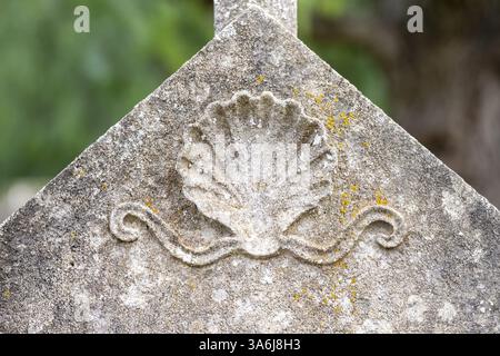 scallop shell symbol, 1893, cemetery, Santanyi, Mallorca, Balearic ...
