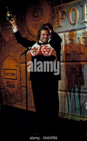 Feb 22, 1994; Cambridge, MA, USA; Actor TOM CRUISE is honored Hasty ...