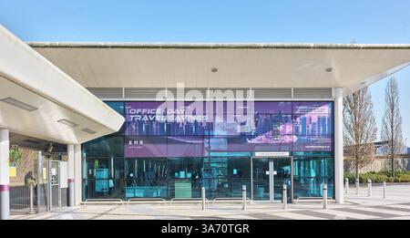 Rail station at Corby, England Stock Photo - Alamy