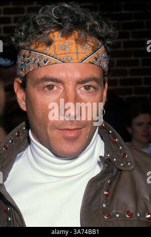 Nov 05, 1988; Los Angeles, CA, USA; Actor RAY SHARKEY at fundraiser for ...