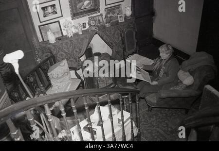 1930s, Mrs Cecilia Nina Bowes-Lyon Countess of Strathmore and Kinghorn ...