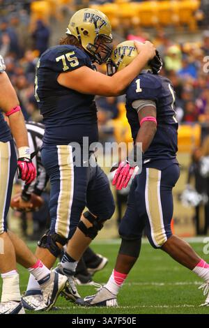 Oct. 27, 2012 - Pittsburgh, Pennsylvania, U.S. - Temple Owls ...