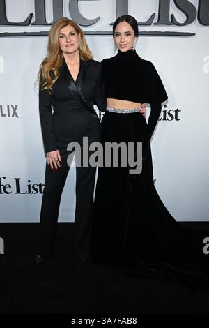 Connie Britton and Sofia Carson Stock Photo - Alamy