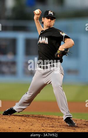 Miami Marlins starting pitcher Cal Quantrill (47) throws during the ...