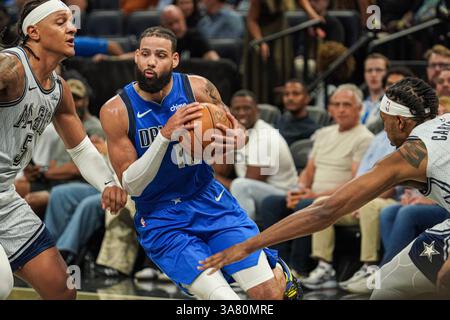 Dallas Mavericks forward Caleb Martin (16) shoots the ball in the ...