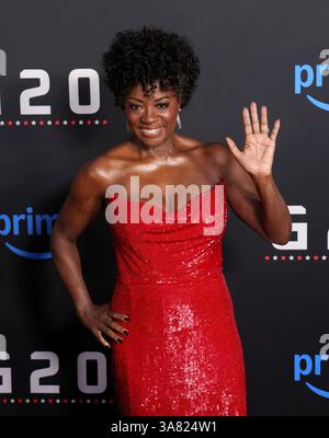 G20 (2025) Viola Davis as President Danielle Sutton Ramon Rodríguez as ...