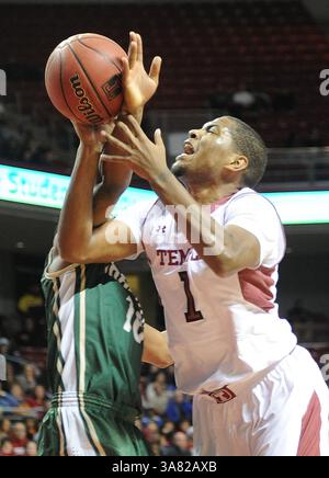 Philadelphia, Pennsylvania, USA. 1st Feb, 2018. Wichita State Shockers ...