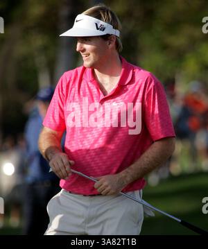 Honolulu, HI, USA. 16th Jan, 2016. Vijay Singh and Danny Lee cross the ...