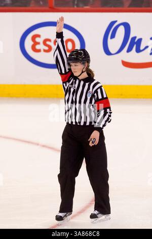 Apr. 03, 2013 - Ottawa, ONT, CAN - Canadian player Jayna Hefford(16 ...