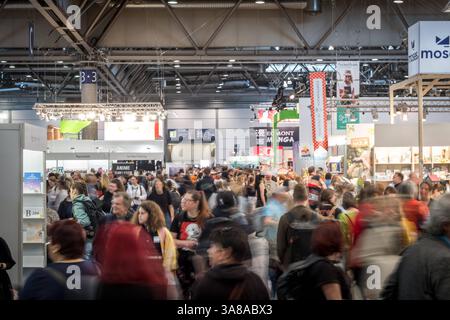 Impressionen vom zweiten Tag der Leipziger Buchmesse Leipziger ...