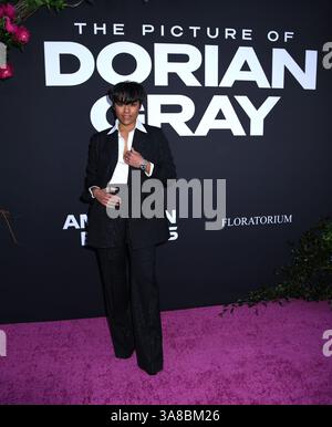 Ariana Debose attends "The Picture of Dorian Gray" Broadway opening ...