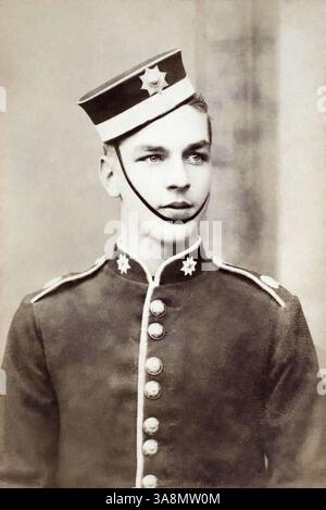 British Infantry soldier of Victorian era Stock Photo - Alamy