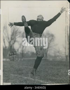 Chuck Darling was a football player for Boston College, known for his ...