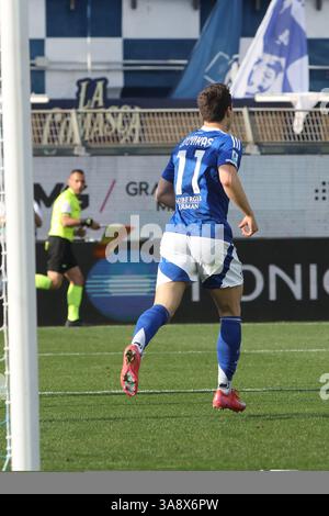 Como’s Como 1907's Anastasios Douvikas goal during the Serie A soccer ...