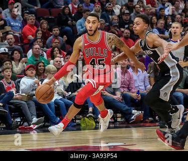 Chicago Bulls guard Denzel Valentine (45) in the first half of an NBA ...