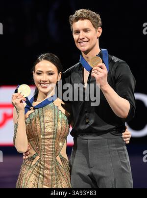 Madison CHOCK and Evan BATES of United States, gold, pose for ...