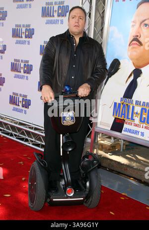 10 January 2008 - Westwood, CA - Kevin James. "Mall Cop" Los Angeles ...