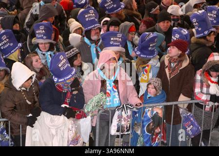 31 December 2008 - New York, NY - Taylor Swift. Live Performance at ...