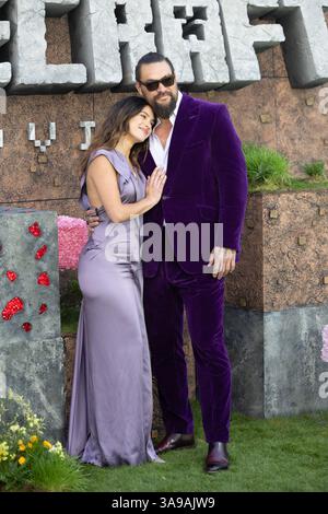 Jason Momoa and Adria Arjona attends "Supergirl" UK Sneak Peak Fan ...