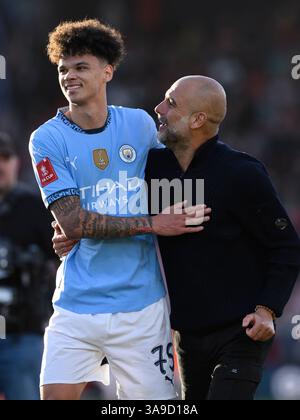 Manchester City's Nico O'Reilly (right) and Crystal Palace's Justin ...