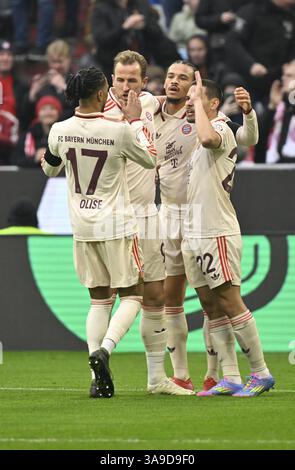 Goal by Michael OLISE (FC Bayern Munich) to make it 2-0, action, shot ...