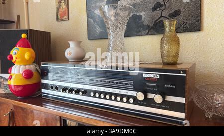 Vintage old Soviet era multi band radio transistor receiver wireless ...