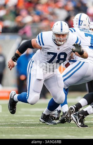 Indianapolis Colts center Ryan Kelly (78) warms up before a NFL ...