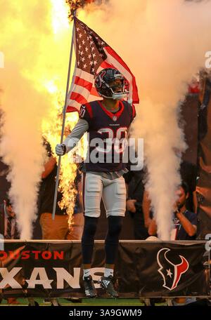 Cleveland Browns cornerback Kevin Johnson (28) during an NFL football ...