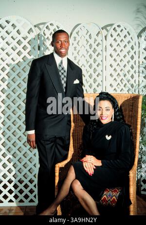 Oct 30, 1992; Los Angeles, CA, USA; Legendary sprinter FLORENCE ...