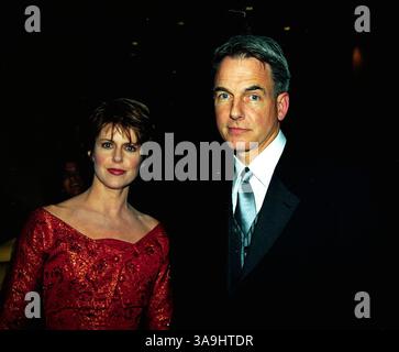 AFI LIFE ACHIEVEMENT AWARD: A SALUTE TO WILLIAM wYLER, from left: Merle ...