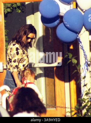Aug 31, 1998; Sun Valley, Idaho, USA; Actor DEMI MOORE & daughter ...