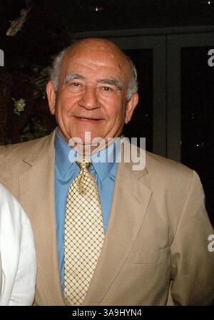 Feb 01, 1999; Los Angeles, CA, USA; Actor SAMO HUNG & wife Nina @ 1st ...