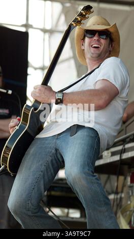 John Thomas Griffith of Cowboy Mouth performs during the New Orleans ...