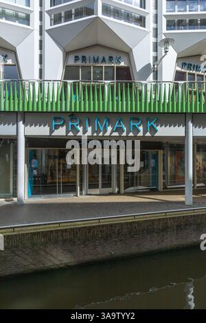 Primark company logo and store in East Ham London Stock Photo - Alamy