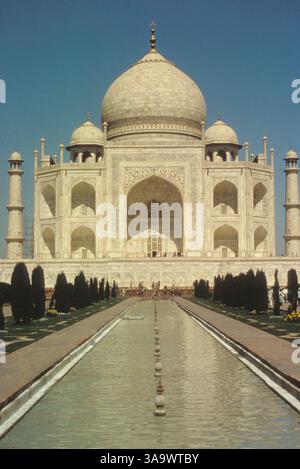 May 23, 1989; Agra, India; (File Photo: Date Unknown) Scenes of India ...