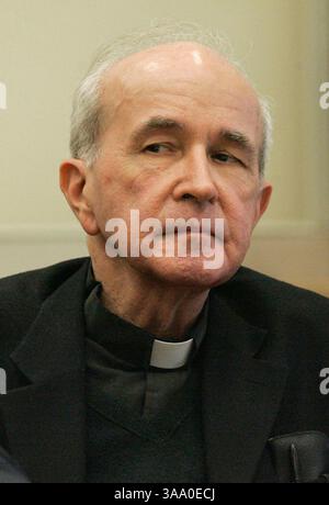 Apr 19, 2006; Toledo, OH, USA; Rev. GERALD ROBINSON laughs at a ...