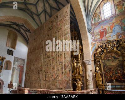 Gurk Cathedral, interior, Lenten veil, altar Gurk Mittelkärnten Kärnten ...