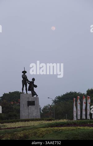 Statue of Soekarno Stock Photo - Alamy
