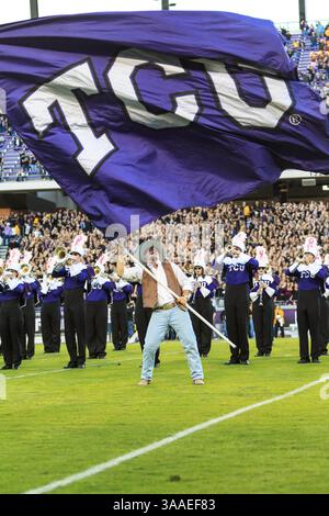 October 29, 2015: TCU Horned Frogs look on from the bench during the ...