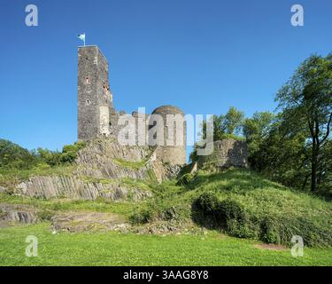 Stolpen: Stolpen Castle and basalt columns, Germany, Sachsen, Saxony ...