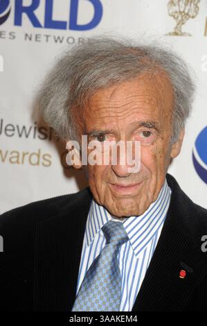 HOLLYWOOD, CA - DECEMBER 05: ELIE WIESEL DEAD...People: ELIE WIESEL ...