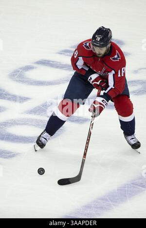 Washington Capitals center Chandler Stephenson (18), from Canada ...