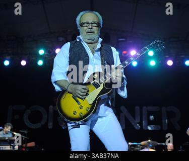 Mick Jones with Foreigner, performs in concert, at the Mizner Park ...