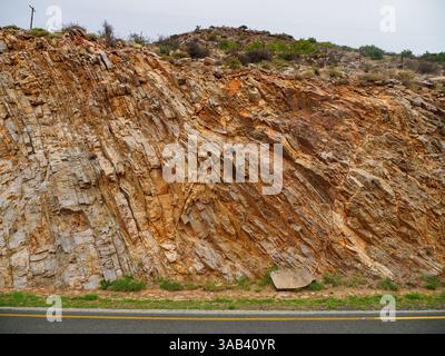 Dwyka tillite of the Karoo Supergroup at Beervlei Dam, Groot River ...