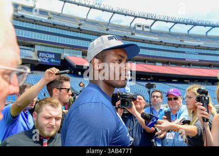 New England Patriots linebacker Christian Elliss (53) drops into ...