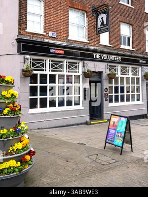 The Volunteer pub - Craft Union free house - London Road North ...