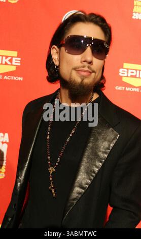 Dave Navarro walks the red carpet at PETA's 30th Anniversary Gala ...