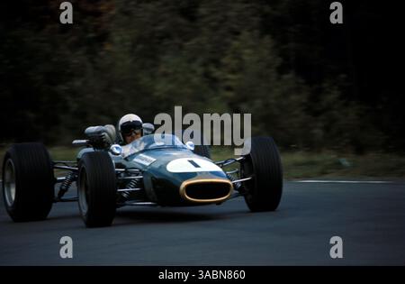 Jack Brabham (AUS) Brabham Repco BT24, retired on lap 16...Formula One ...